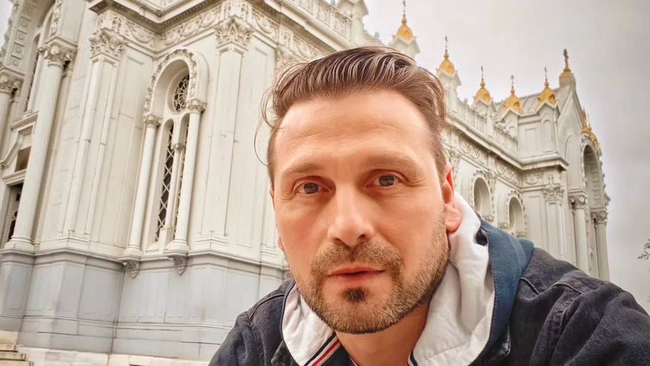 Най хубаво си е при баба и дядо Бебе Беатрис на гости при Сано Снимка