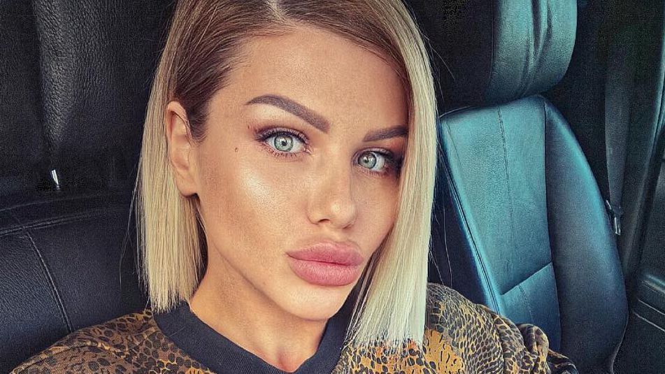 След Ергенът Христиана си хвана мъж и май е бременна