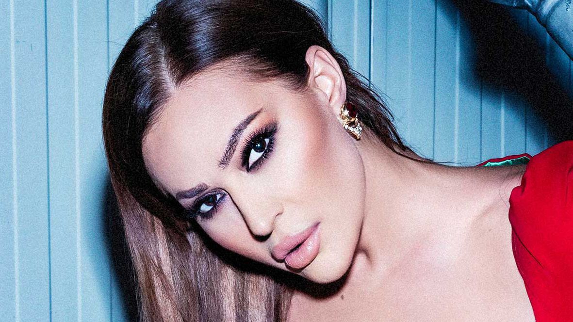 Цеца забърса млад рапър