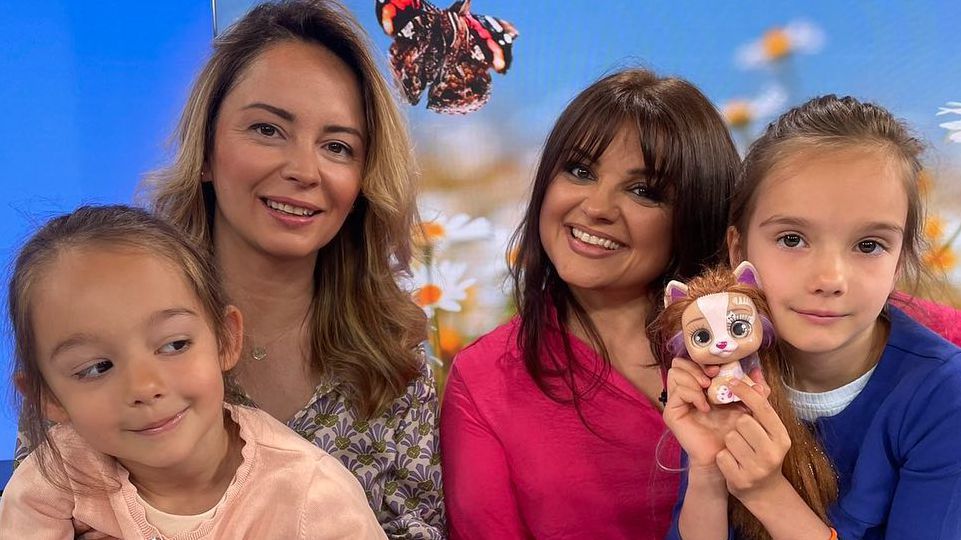 Скандал с Вики от Мастило понижил Петя Дикова в репортерка